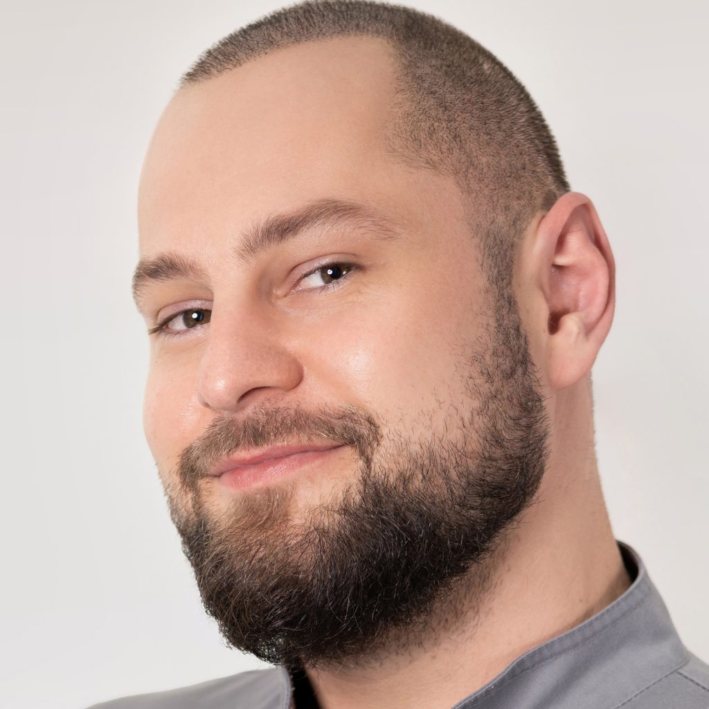 Adam Nowicki | Estetique